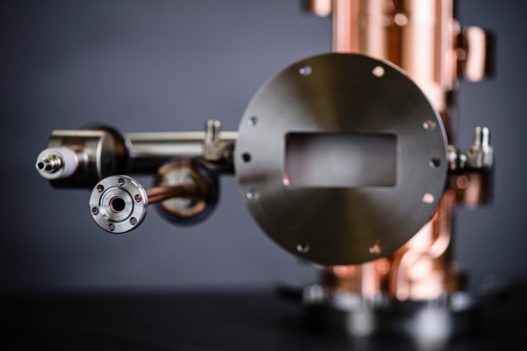 RF Linear Accelerators For Medical And Industrial Applications | Altair USA