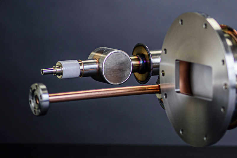 8-Liter Ion-Pump Design | Altair USA